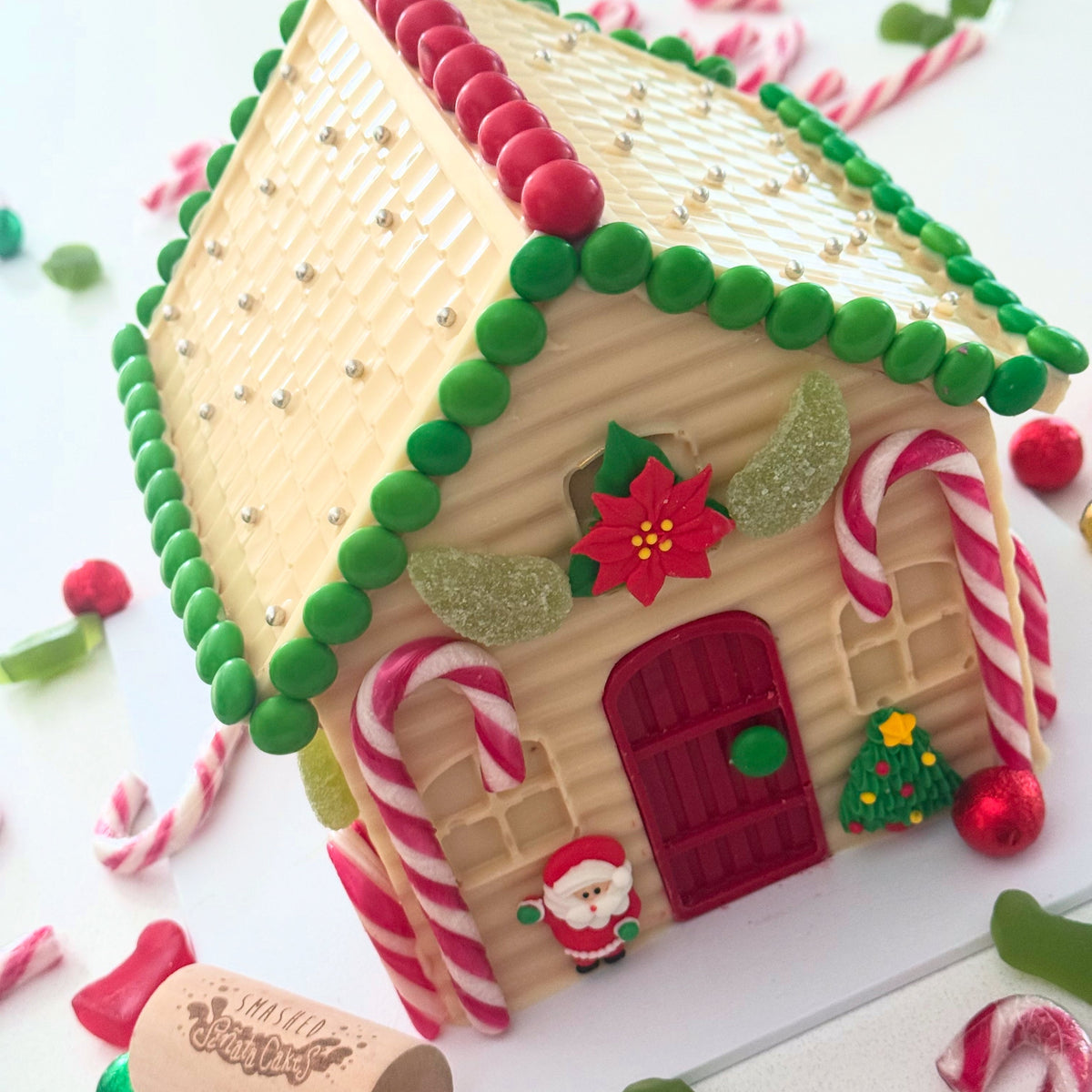 Christmas SmashCakes – Smashed Pinata